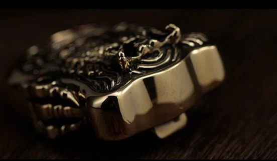 Bronze Relief Predator Kerosene Lighter – Handmade Collectible Art